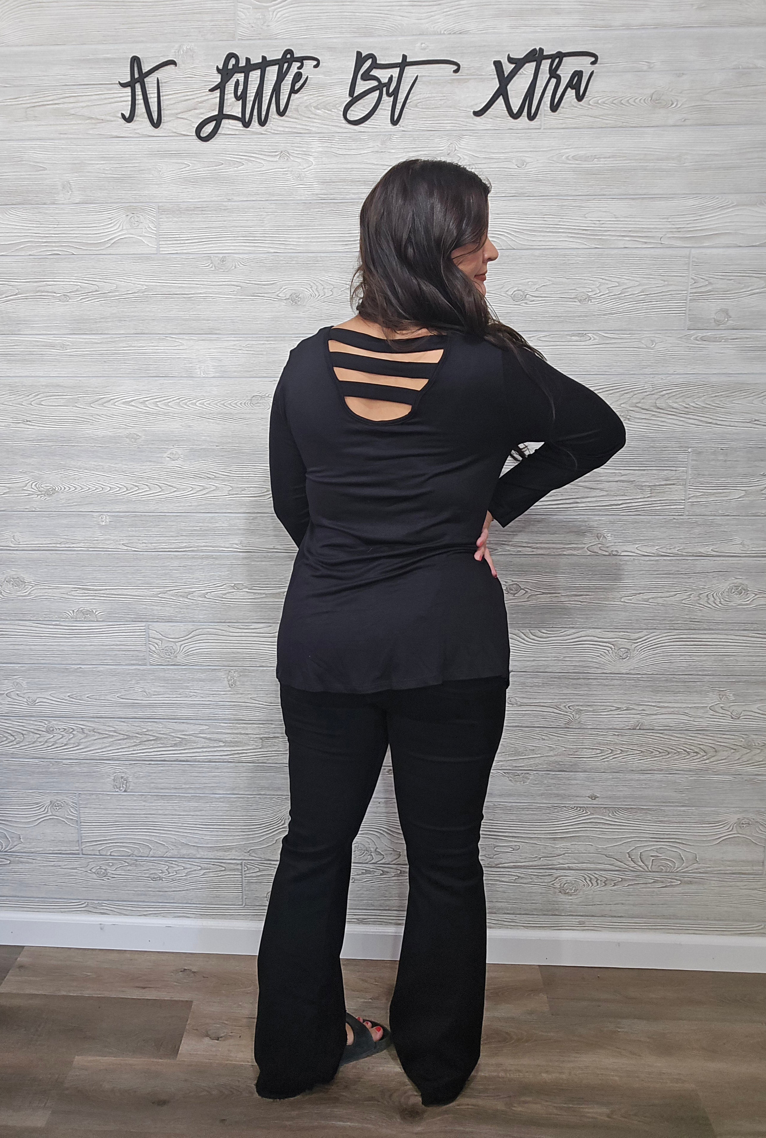 BLACK OPEN BACK TOP – A Little Bit Xtra Boutique